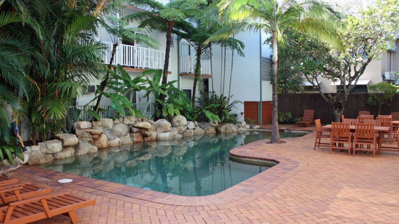 Hotel Coral Tree Inn (Cairns) • HolidayCheck (Queensland | Australien)