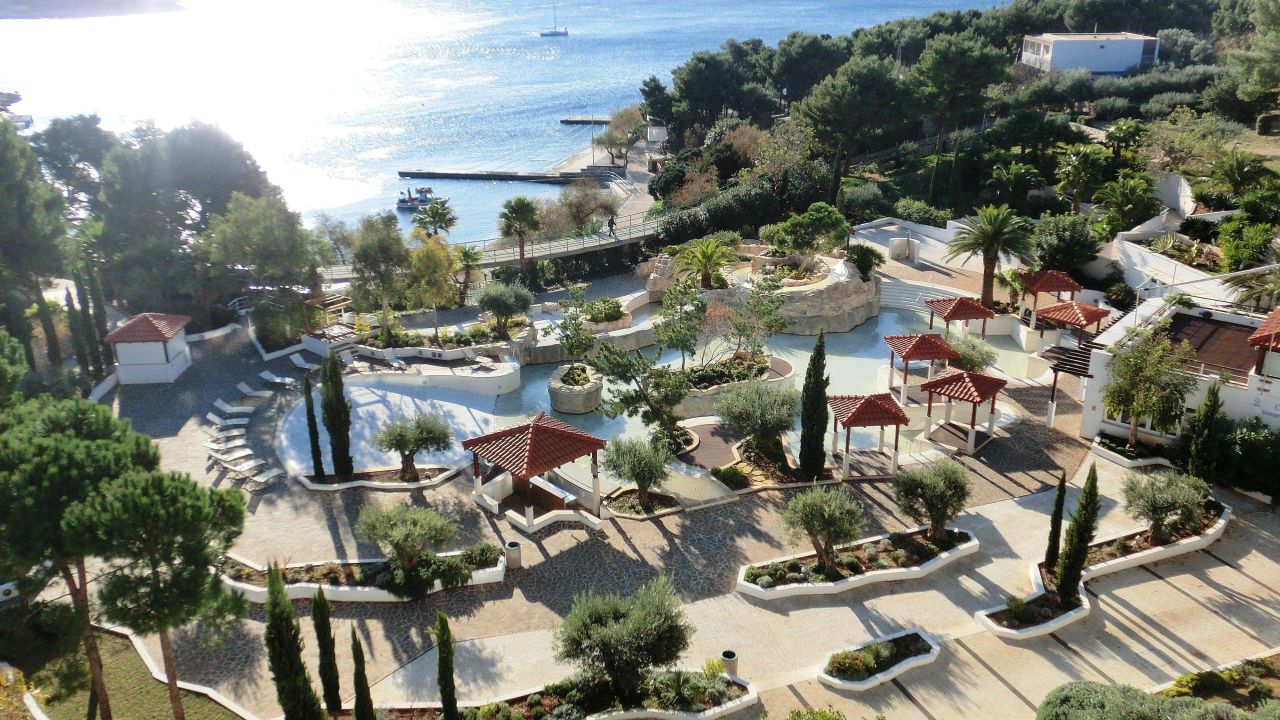 Amfora Hvar Grand Beach Resort (Hvar Stadt) • HolidayCheck (Dalmatien ...