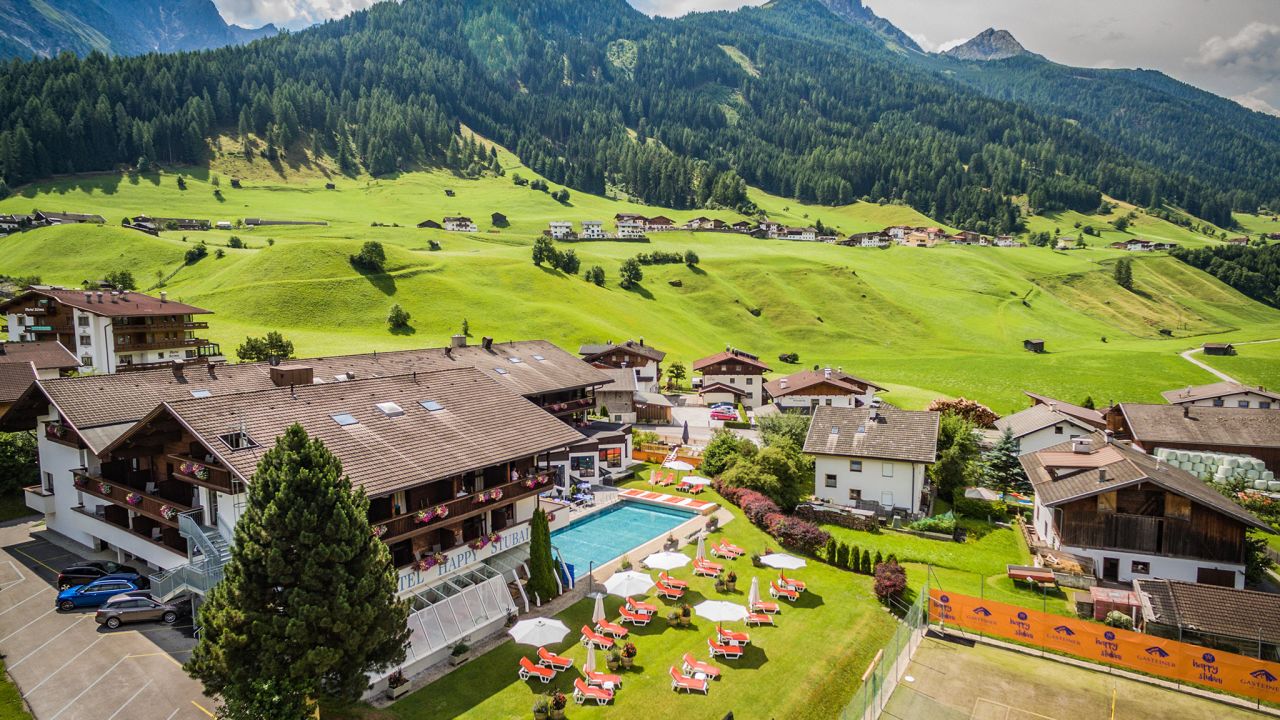 Hotel Happy Stubai (Neustift im Stubaital) • HolidayCheck (Tirol ...