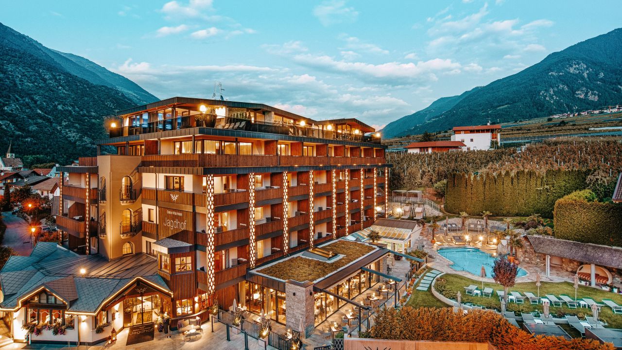 DolceVita Hotel Jagdhof (Laces / Latsch) • HolidayCheck (Südtirol ...