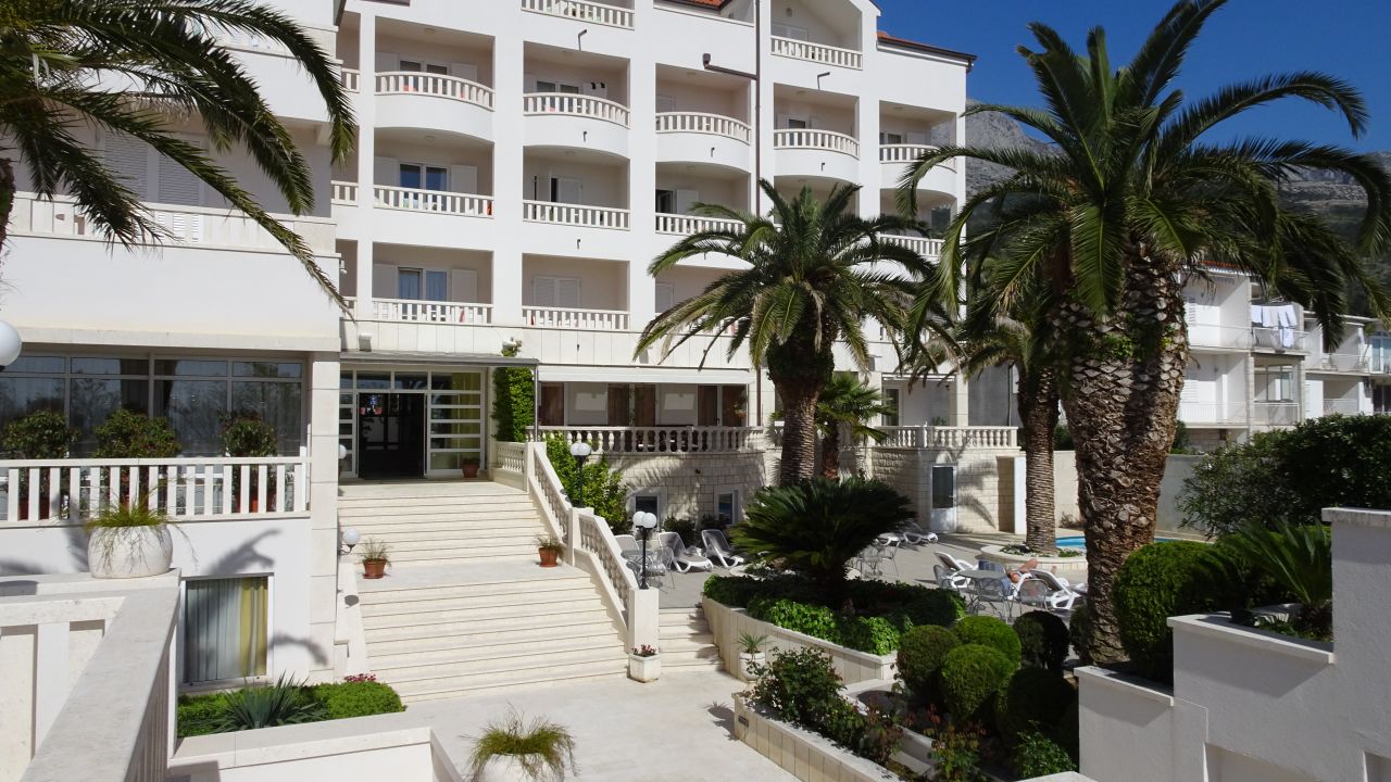 Hotel Laurentum (Tucepi) • HolidayCheck (Dalmatien | Kroatien)