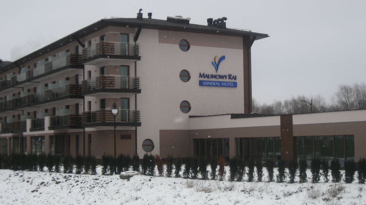 Hotel Malinowy Raj (Solec-Zdrój) • HolidayCheck (Heiligkreuz | Polen)