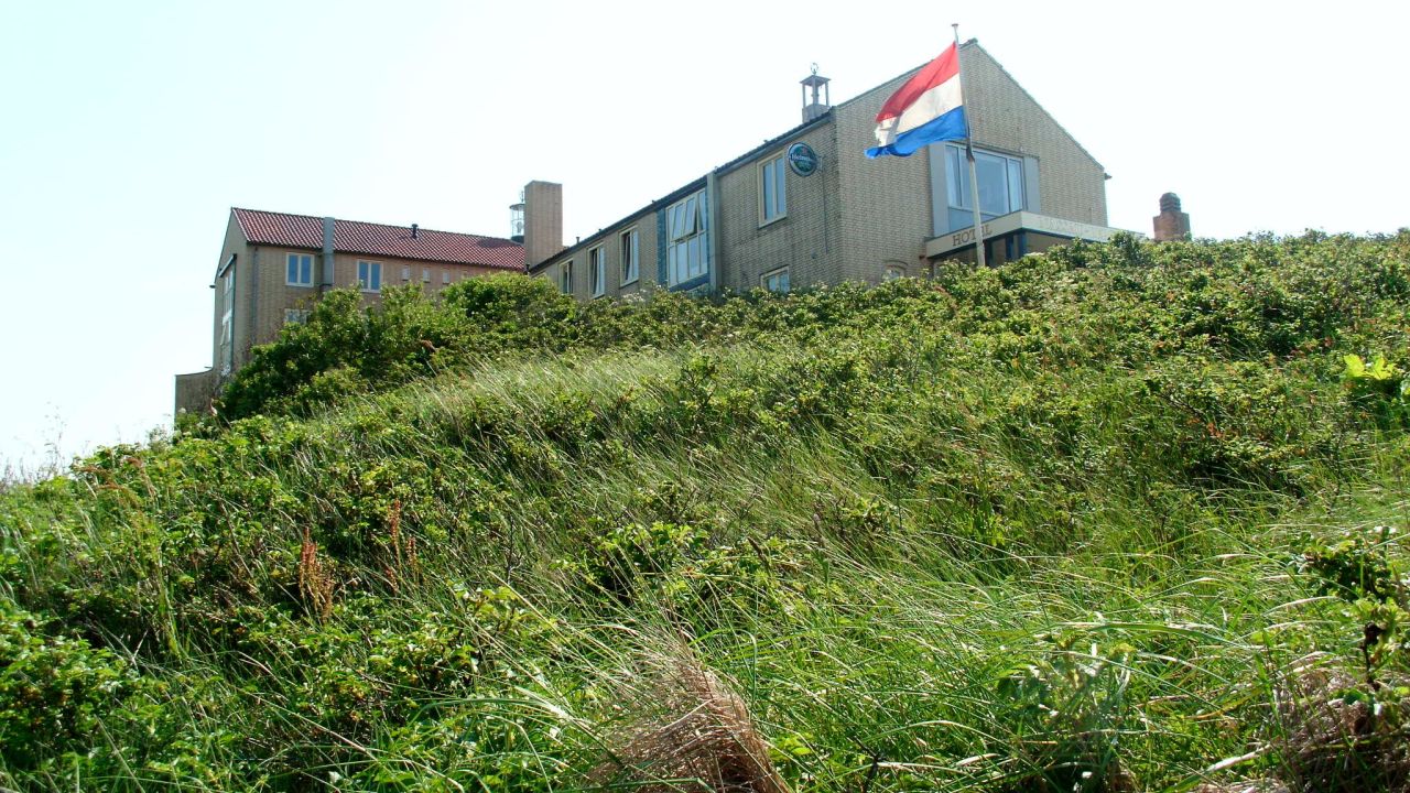 Hotel Nassau Bergen (Bergen aan Zee) • HolidayCheck (Nordholland ...