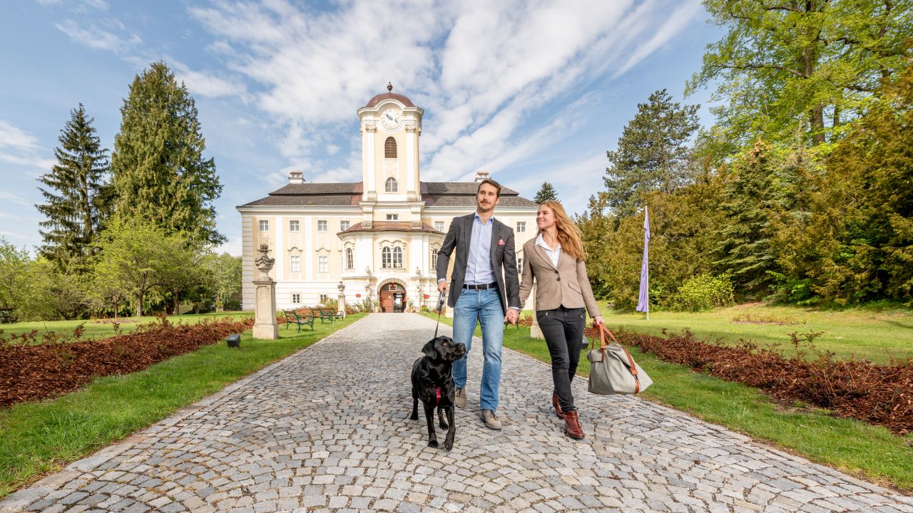 Schlosshotel Rosenau (Zwettl) • HolidayCheck (Niederösterreich ...