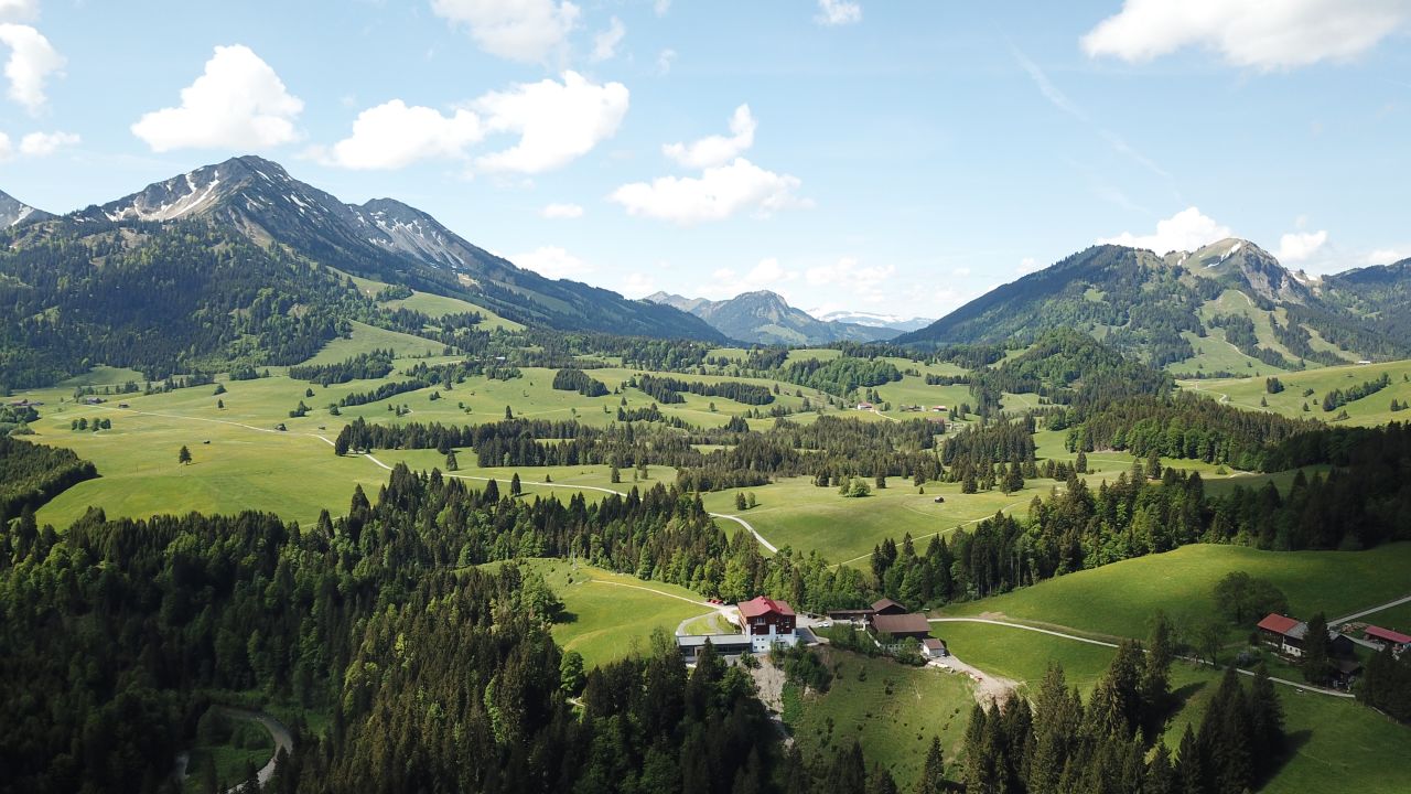 Hotel Rehbach Ruhehotel & Naturresort (Schattwald) • HolidayCheck ...