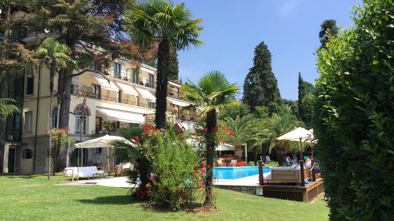 Hotel Villa Capri (Gardone Riviera) • HolidayCheck (Lombardei | Italien)
