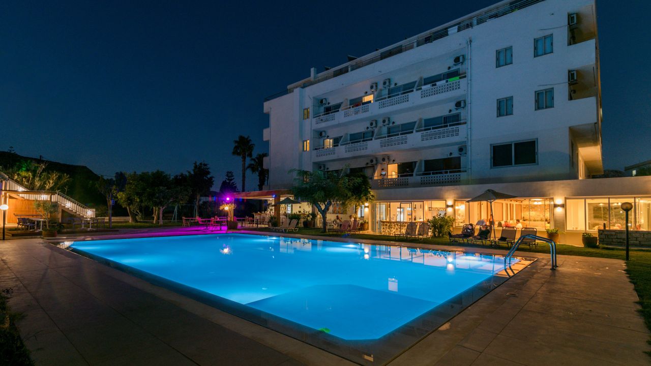 Matala Bay Hotel & Apartments (Matala) • HolidayCheck (Kreta ...