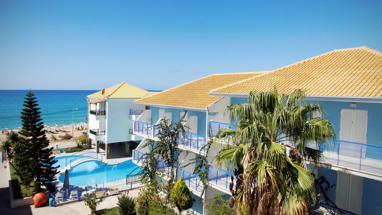 Vrachos Beach Hotel (Vrachos) • HolidayCheck (Griechisches Festland ...