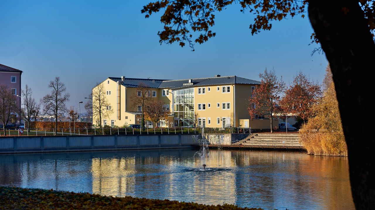 Hotel am See (Neutraubling) • HolidayCheck (Bayern | Deutschland)