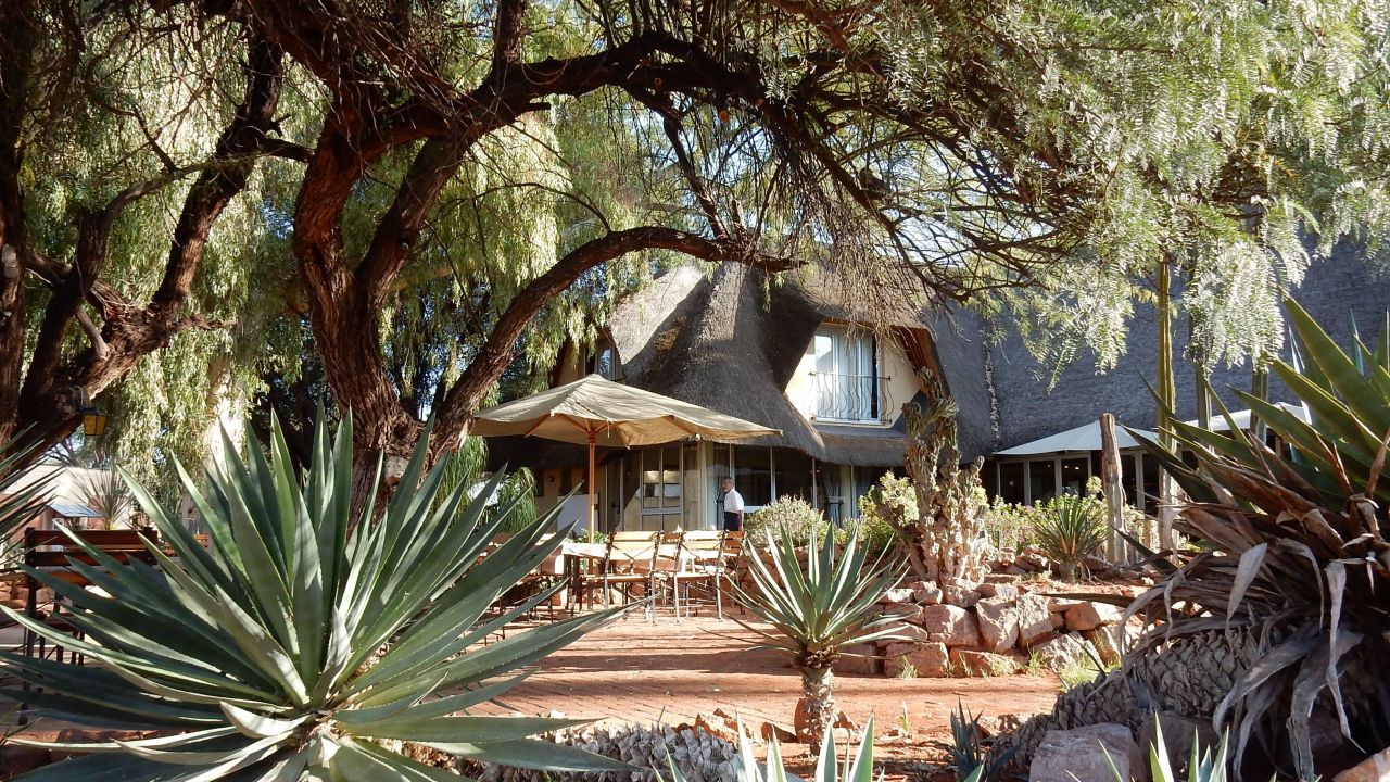 Bitterwasser Lodge & Flying Centre (Hoachanas) • HolidayCheck (Hardap ...