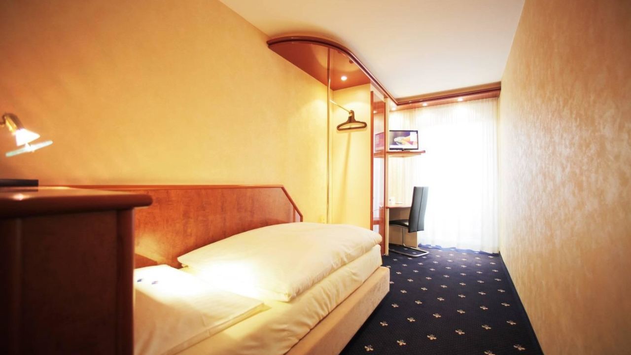 Verwunderlich Hotel Sonnenhof Melsungen Fotos