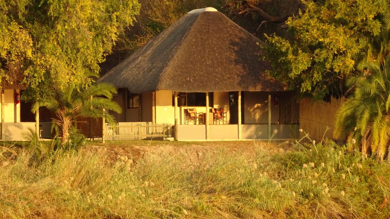 Shametu River Lodge (Divundu) • HolidayCheck (Kavango-Ost | Namibia)