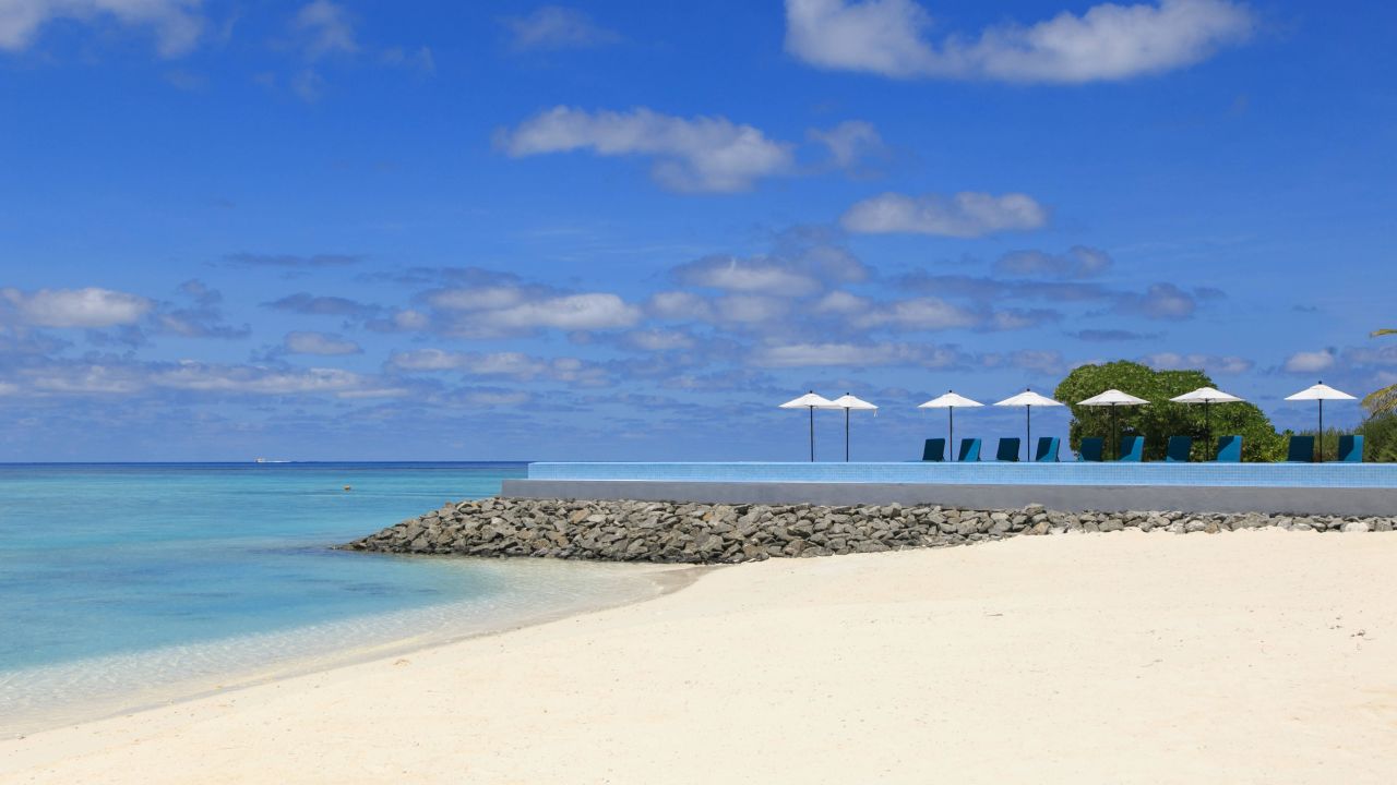 Summer Island Maldives in Malé • HolidayCheck | Malediven Malediven