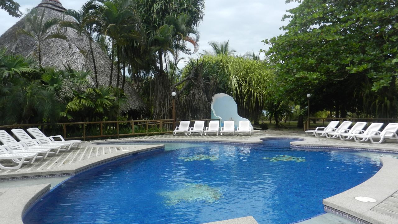 Hotel Turtle Beach Lodge (Tortuguero) • HolidayCheck (Sonstiges Costa ...