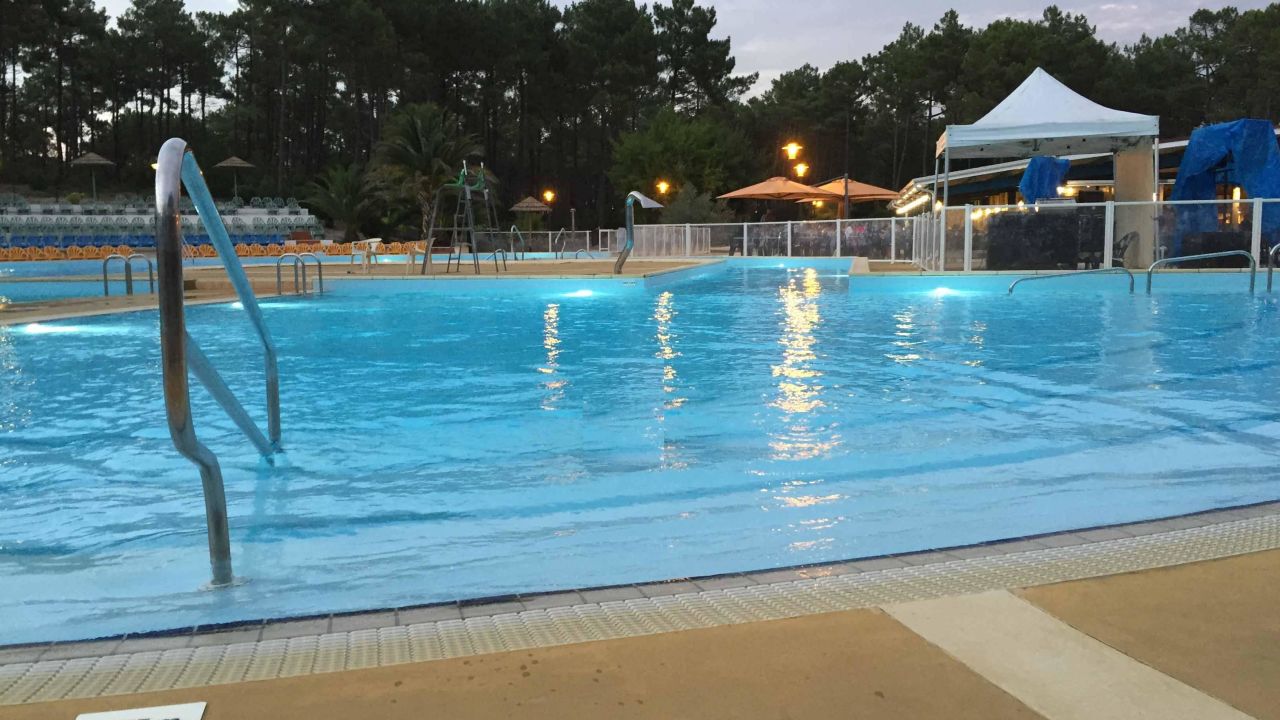 Hotel La Jenny (Le Porge) • HolidayCheck (Frankreich Atlantikküste ...