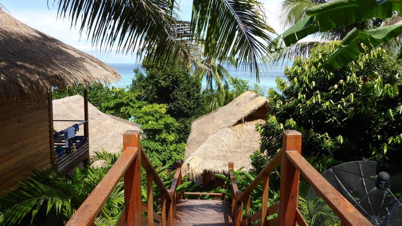 Ten Moons Lipe Resort in Koh Lipe • HolidayCheck | Sonstige Inseln Thailand