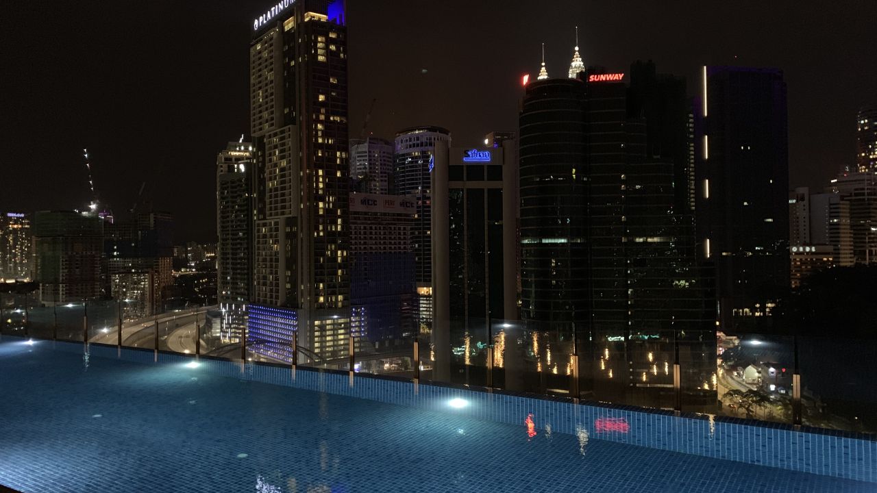 Hotel Stripes Kuala Lumpur - Autograph Collection (Kuala Lumpur ...