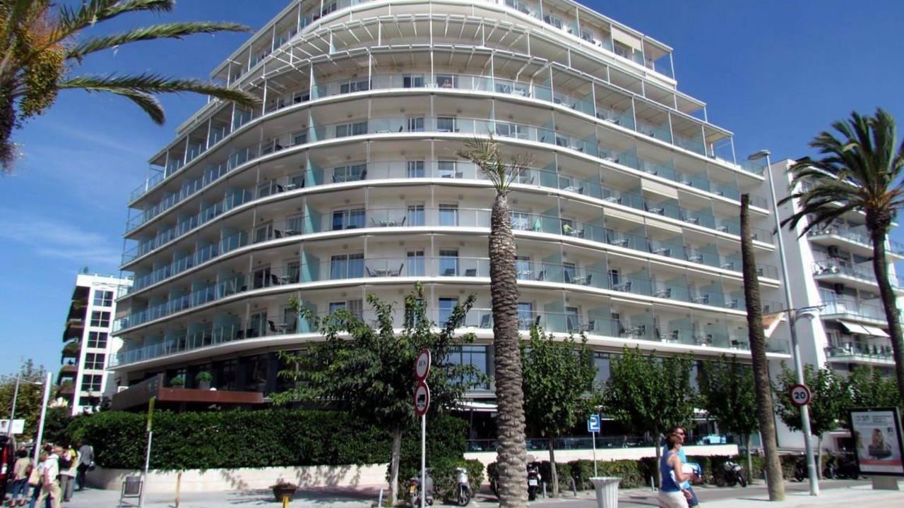 Hotel Calipolis (Sitges) • HolidayCheck (Costa Dorada | Spanien)