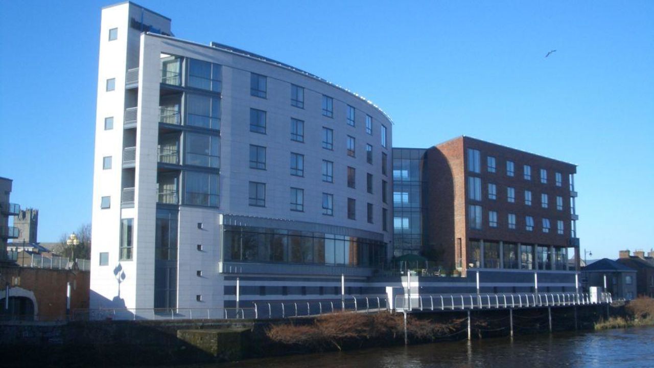 Absolute Hotel Limerick (Limerick) • HolidayCheck (Munster | Irland)