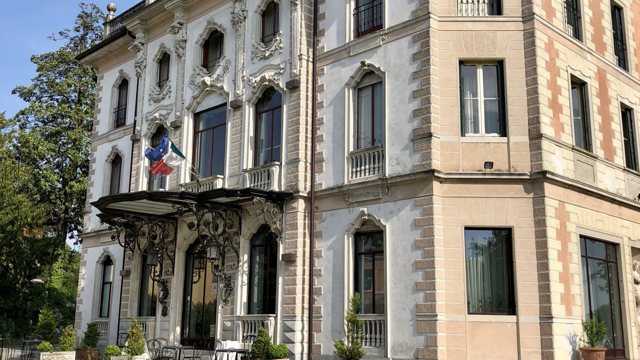 Hotel Villa Borghi (Corgeno) • HolidayCheck (Lombardei | Italien)