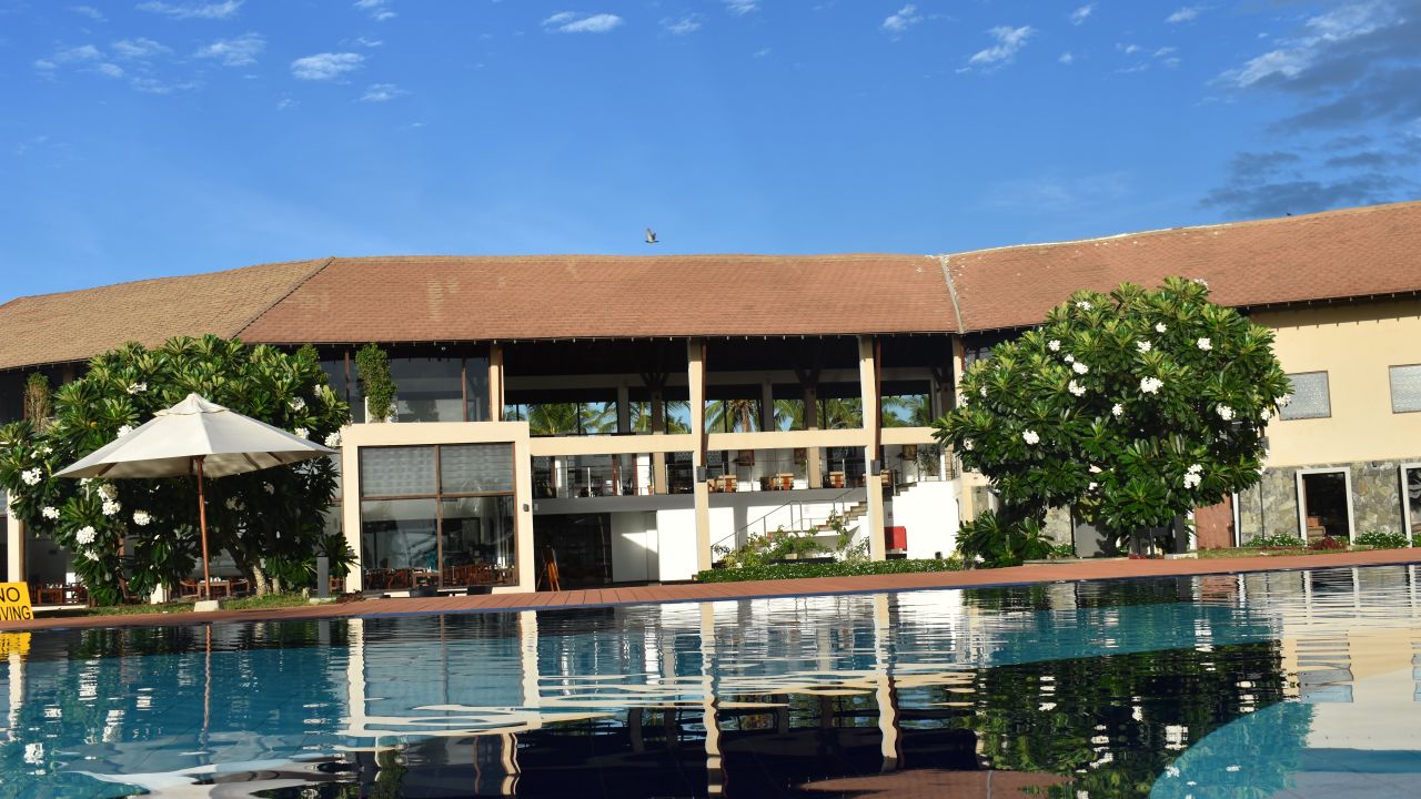 The Calm Resort & Spa (Passikudah) • HolidayCheck (Sri Lanka Ostküste ...
