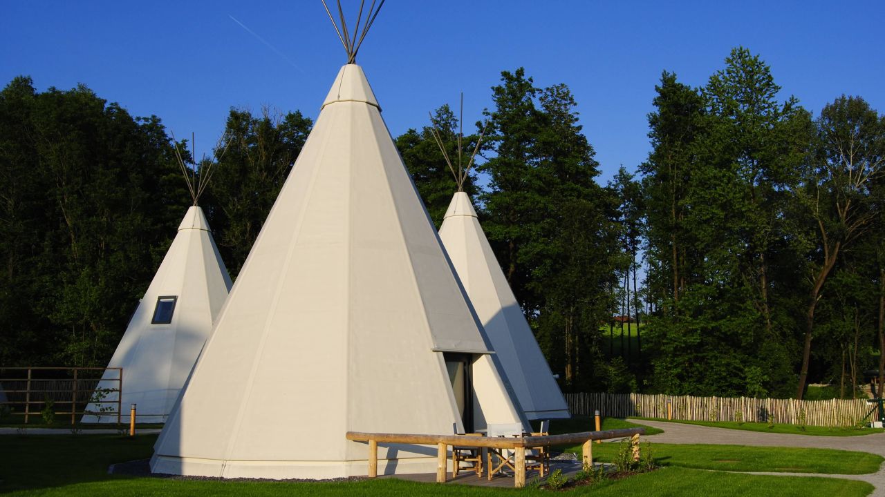IKUNA Naturresort (Natternbach) • HolidayCheck (Oberösterreich ...