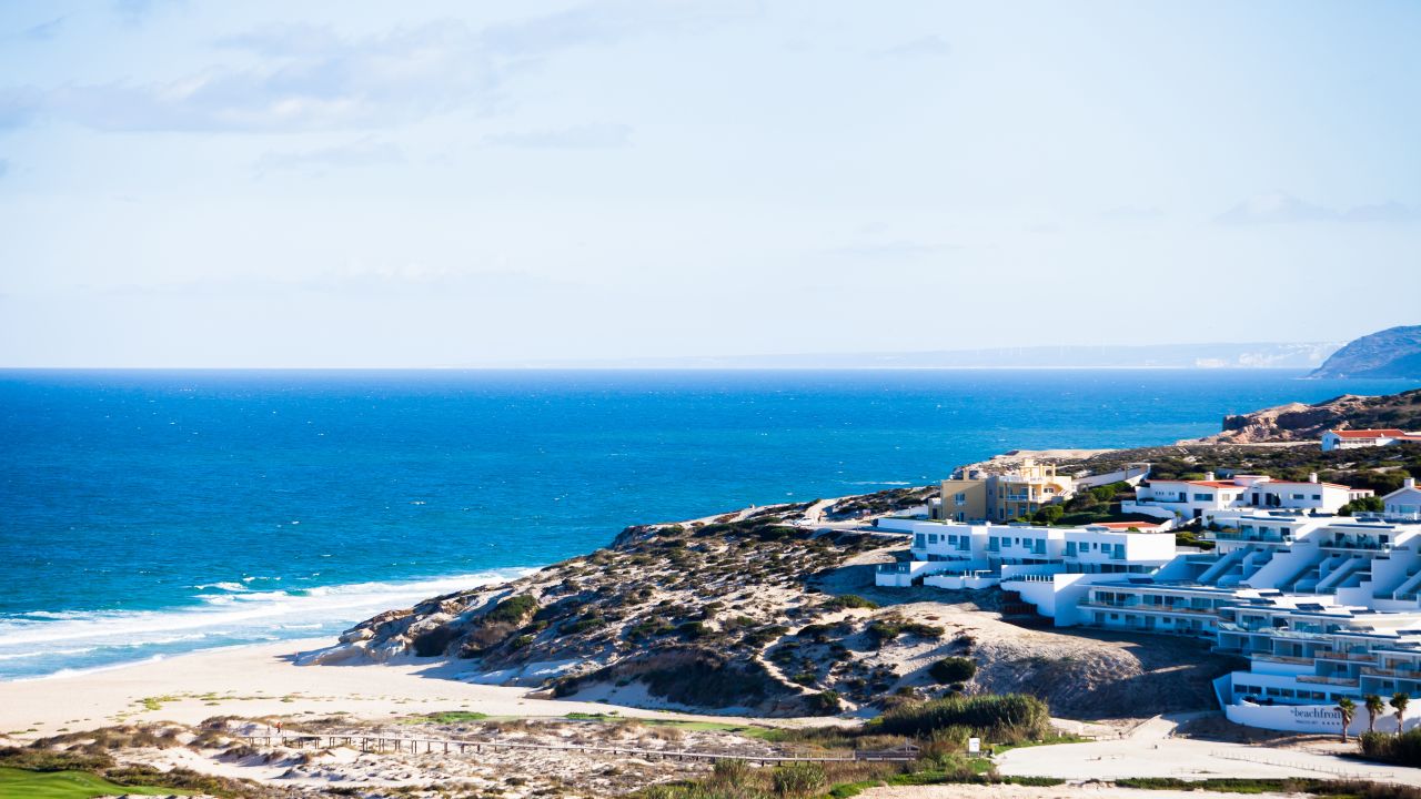 The Beachfront - Praia D'el Rey Golf & Beach Resort (Praia del Rey ...