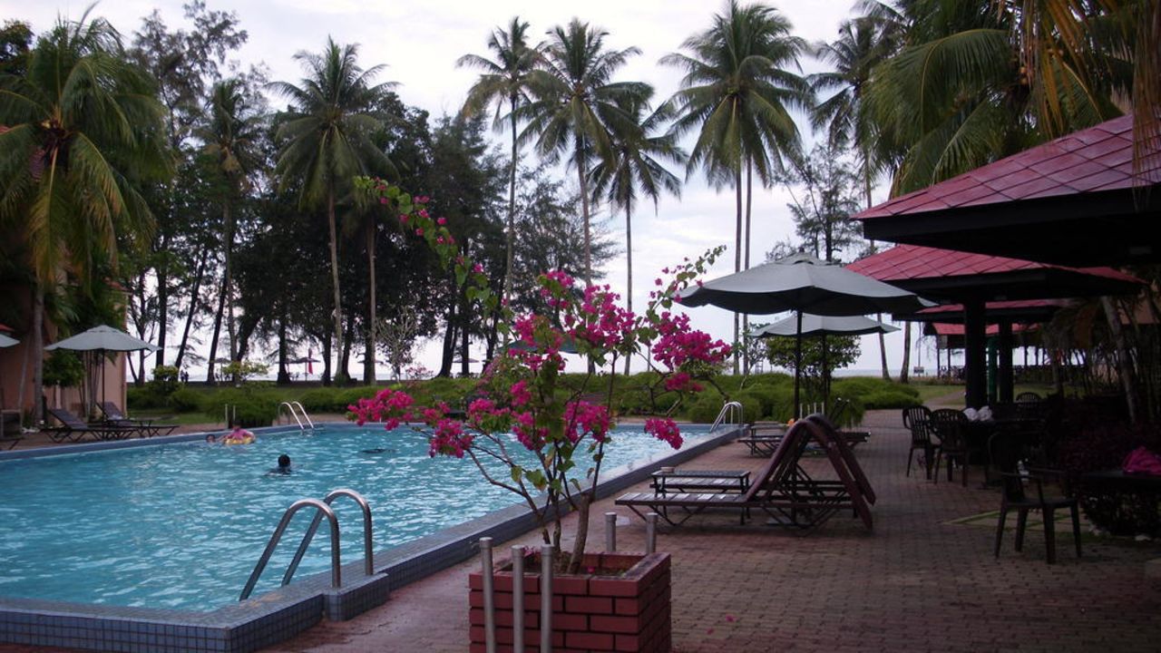 Hotel Holiday Villa Beach Resort Cherating (Cherating) • HolidayCheck ...