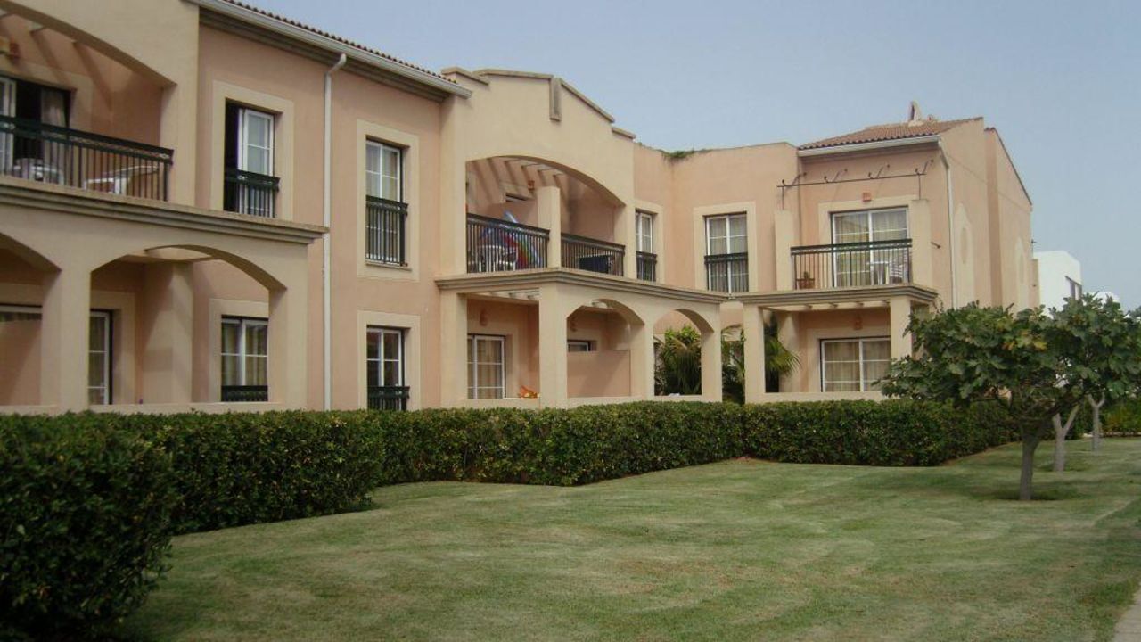 Zafiro Menorca (Cala'n Bosch) • HolidayCheck (Menorca | Spanien)