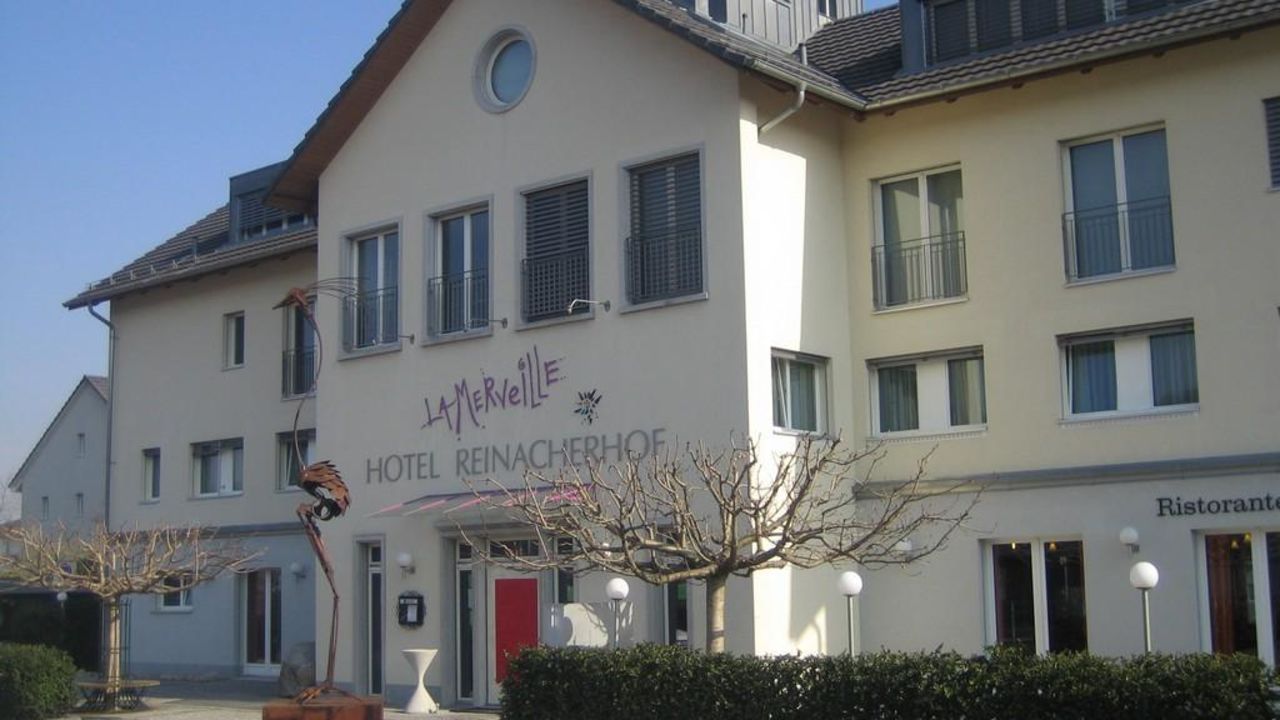 Hotel Reinacherhof (Reinach) • HolidayCheck (Kanton Basel-Landschaft ...