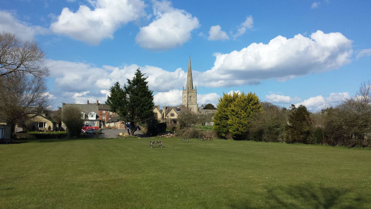 Hotel New Inn (Lechlade-on-Thames) • HolidayCheck (South West England ...