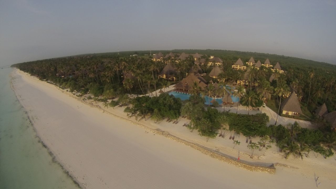 Neptune Pwani Beach Resort & Spa (Pwani Mchangani) • HolidayCheck ...
