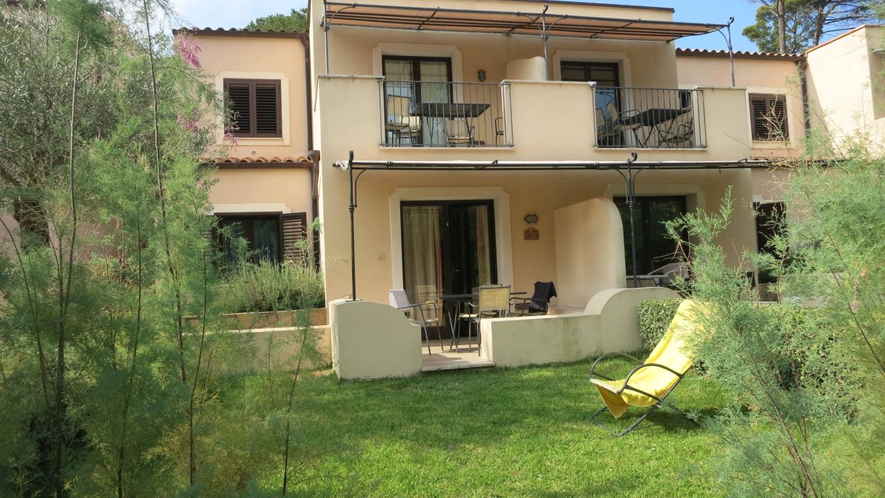 Hapimag Resort Cefalù in Mazzaforno • HolidayCheck | Sizilien Italien