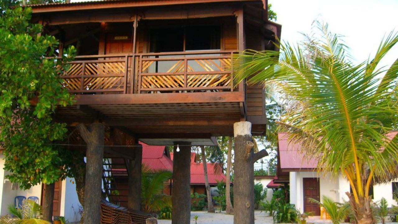Hotel Malibest Resort (Pantai Cenang) • HolidayCheck (Langkawi | Malaysia)