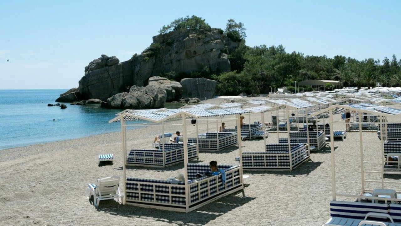 Kiriş World Hotel by Voyage (geschlossen) in Kiris • HolidayCheck ...