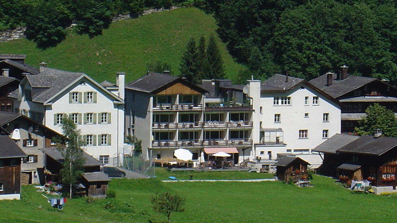 Hotel Elmer (Elm) • HolidayCheck (Kanton Glarus | Schweiz)