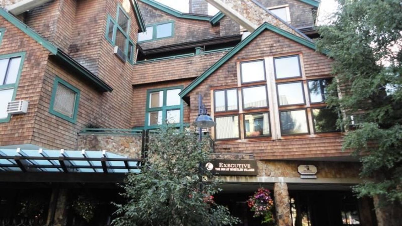 Hotel Executive Inn at Whistler Village (Whistler) • HolidayCheck ...