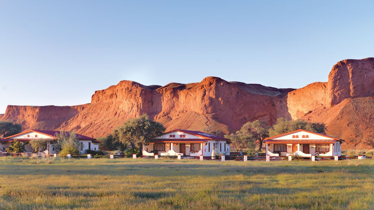 Namib Desert Lodge (Solitaire) • HolidayCheck (Khomas | Namibia)