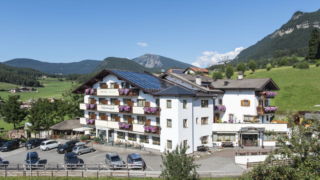 Hotel Alpenroyal (Castelrotto / Kastelruth) • HolidayCheck (Südtirol ...