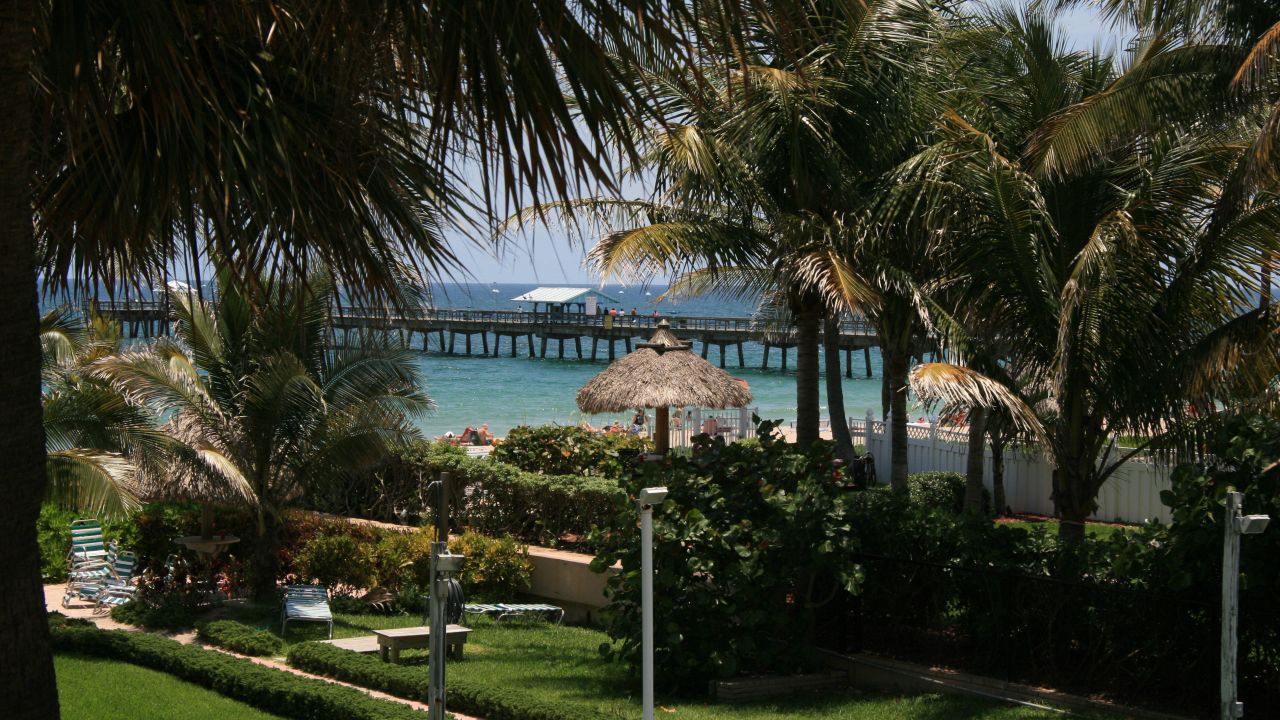 Hotel High Noon Beach Resort in Lauderdale-by-the-Sea • HolidayCheck ...