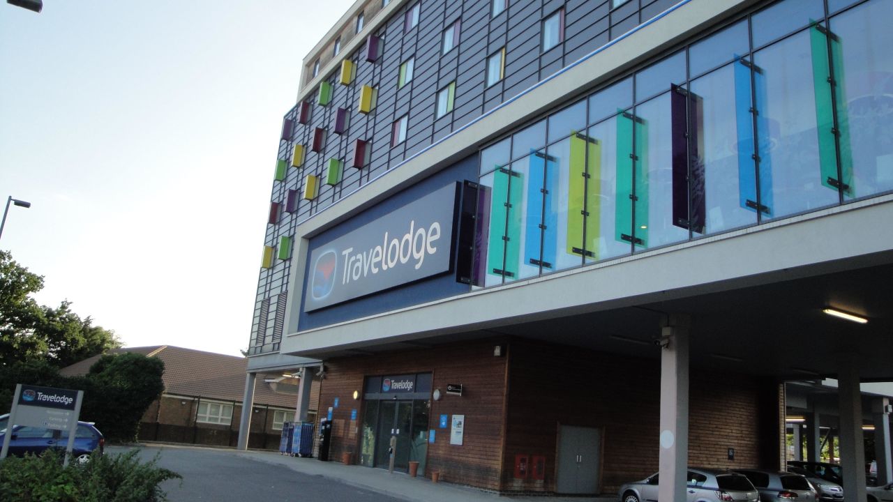 Travelodge Heathrow Central (Hounslow) • HolidayCheck (Großraum London ...