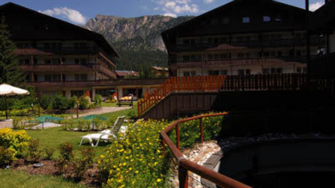 Residence Antares (Selva di Val Gardena / Wolkenstein in Gröden ...