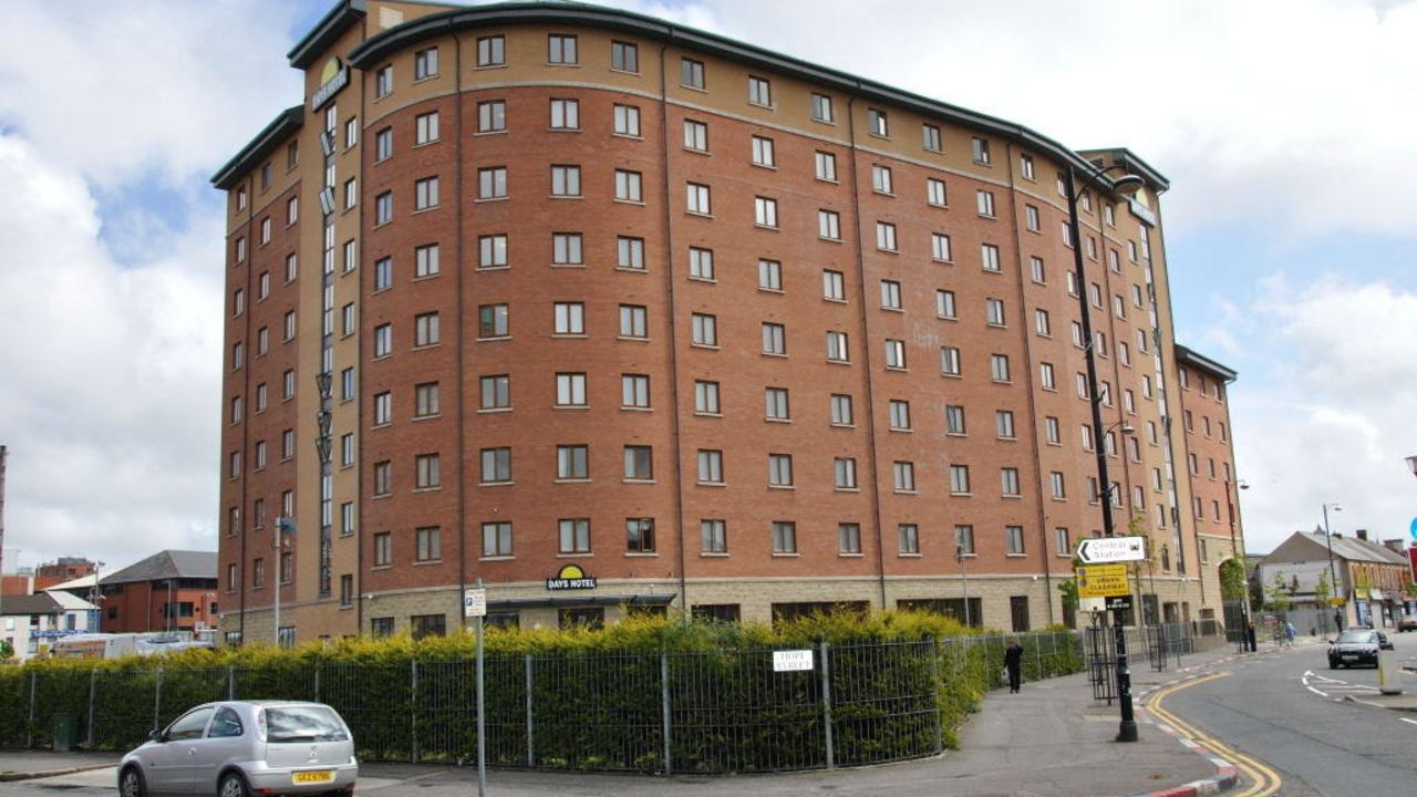 Holiday Inn Belfast City Centre (Belfast) • HolidayCheck (Nordirland ...