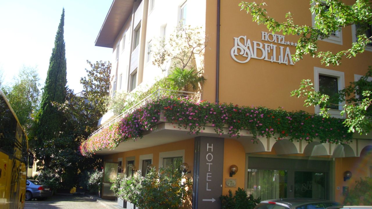 Hotel Isabella (Merano / Meran) • HolidayCheck (Südtirol | Italien)