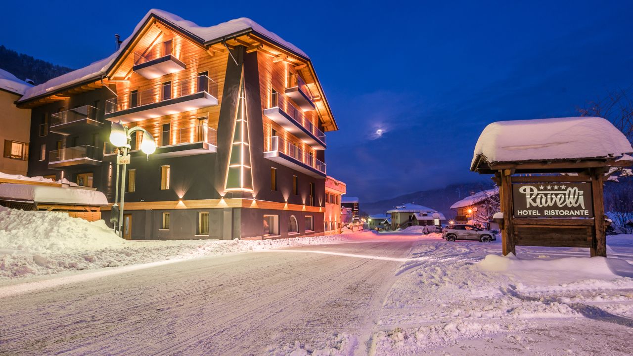 Hotel Palace Ravelli (Mezzana-Marilleva) • HolidayCheck (Trentino ...