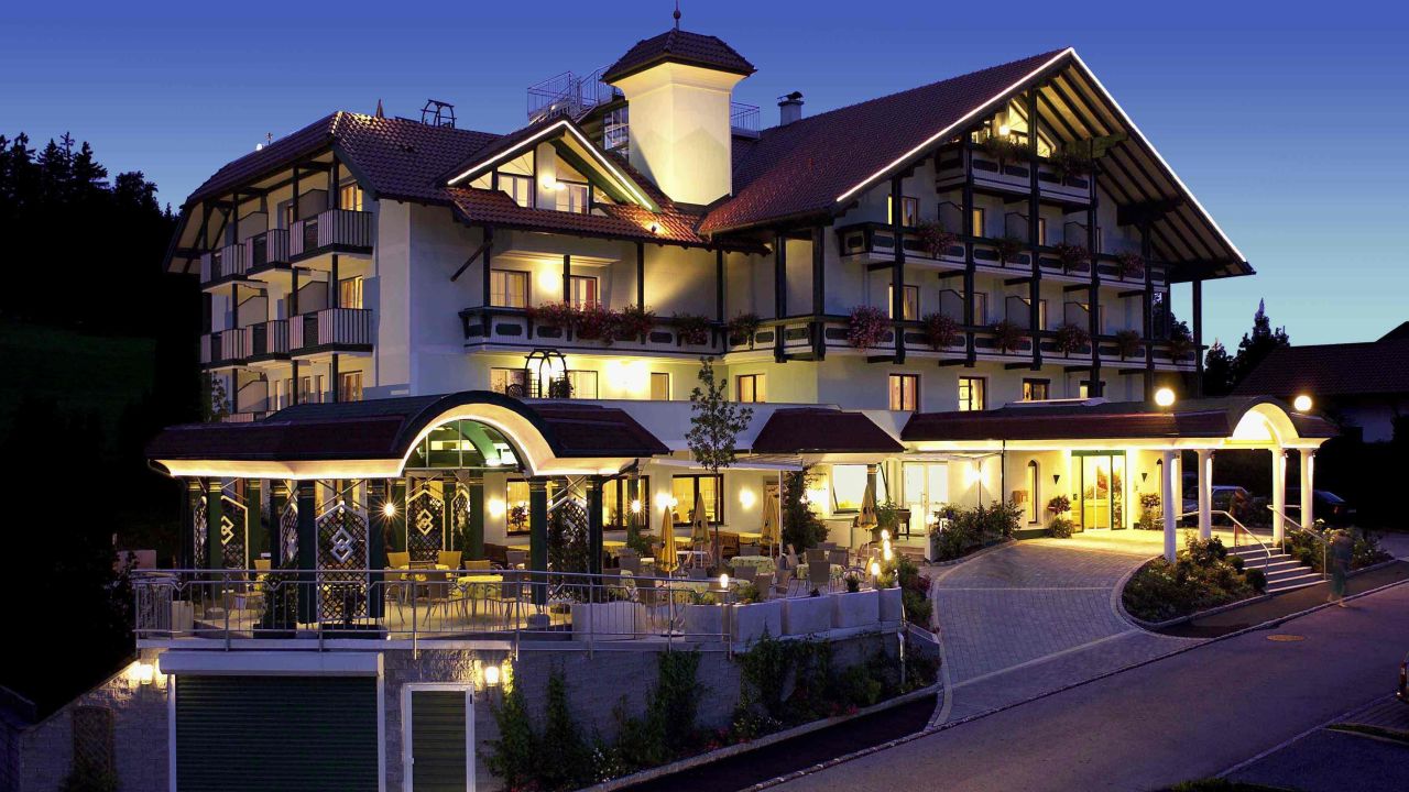 Hotel Irmgard (Strass im Attergau) • HolidayCheck (Oberösterreich ...