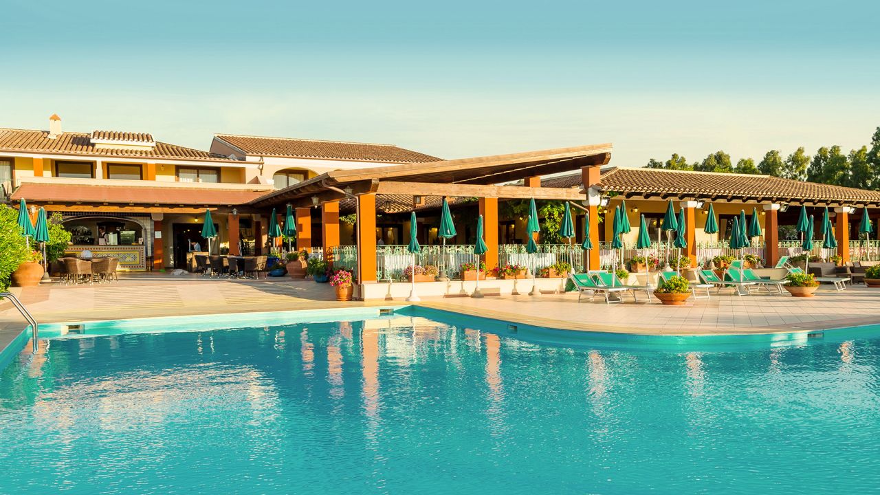 SENTIDO Orosei Beach (Orosei) • HolidayCheck (Sardinien | Italien)