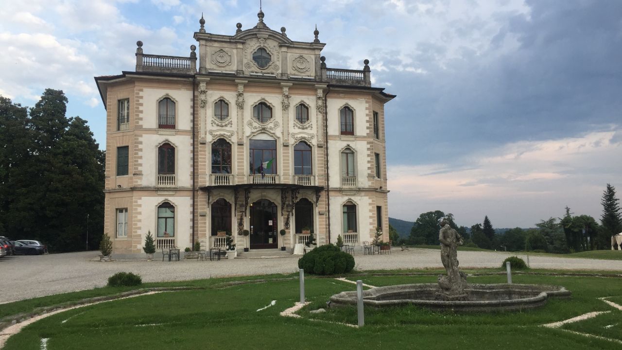 Hotel Villa Borghi (Corgeno) • HolidayCheck (Lombardei | Italien)