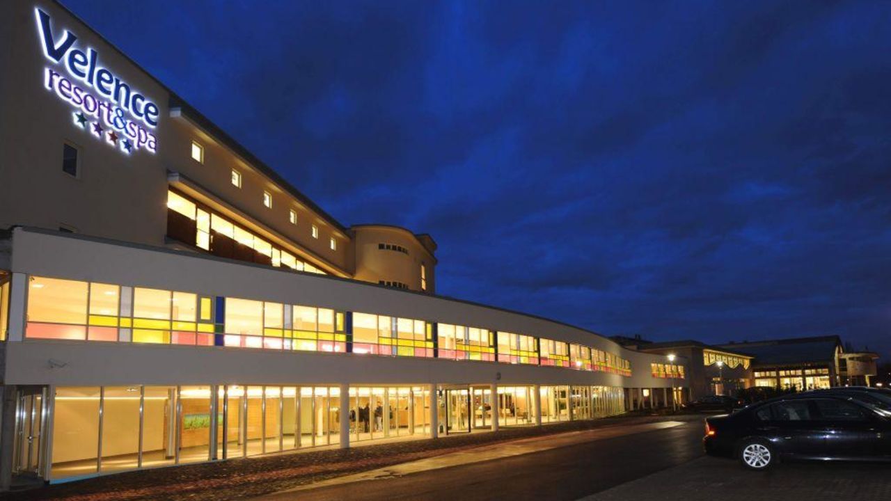 Velence Resort & Spa (Velence) • HolidayCheck (Pannonien | Ungarn)