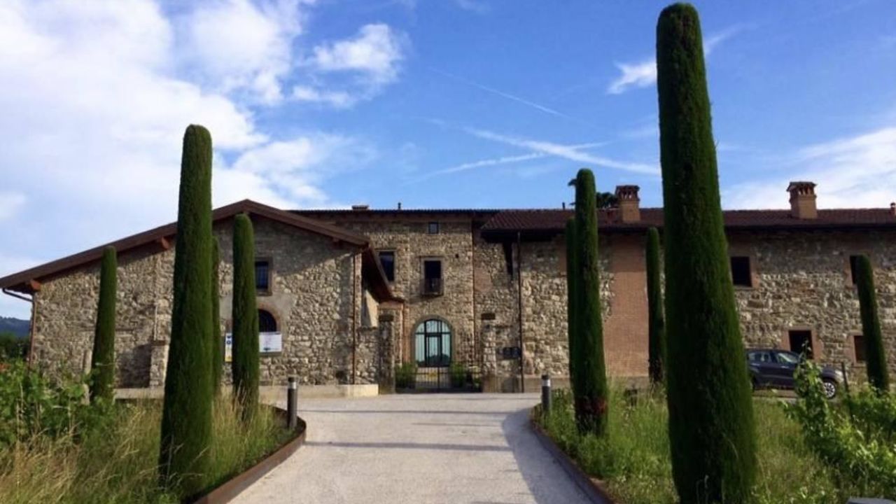 Podere Castel Merlo (Villongo) • HolidayCheck (Lombardei | Italien)